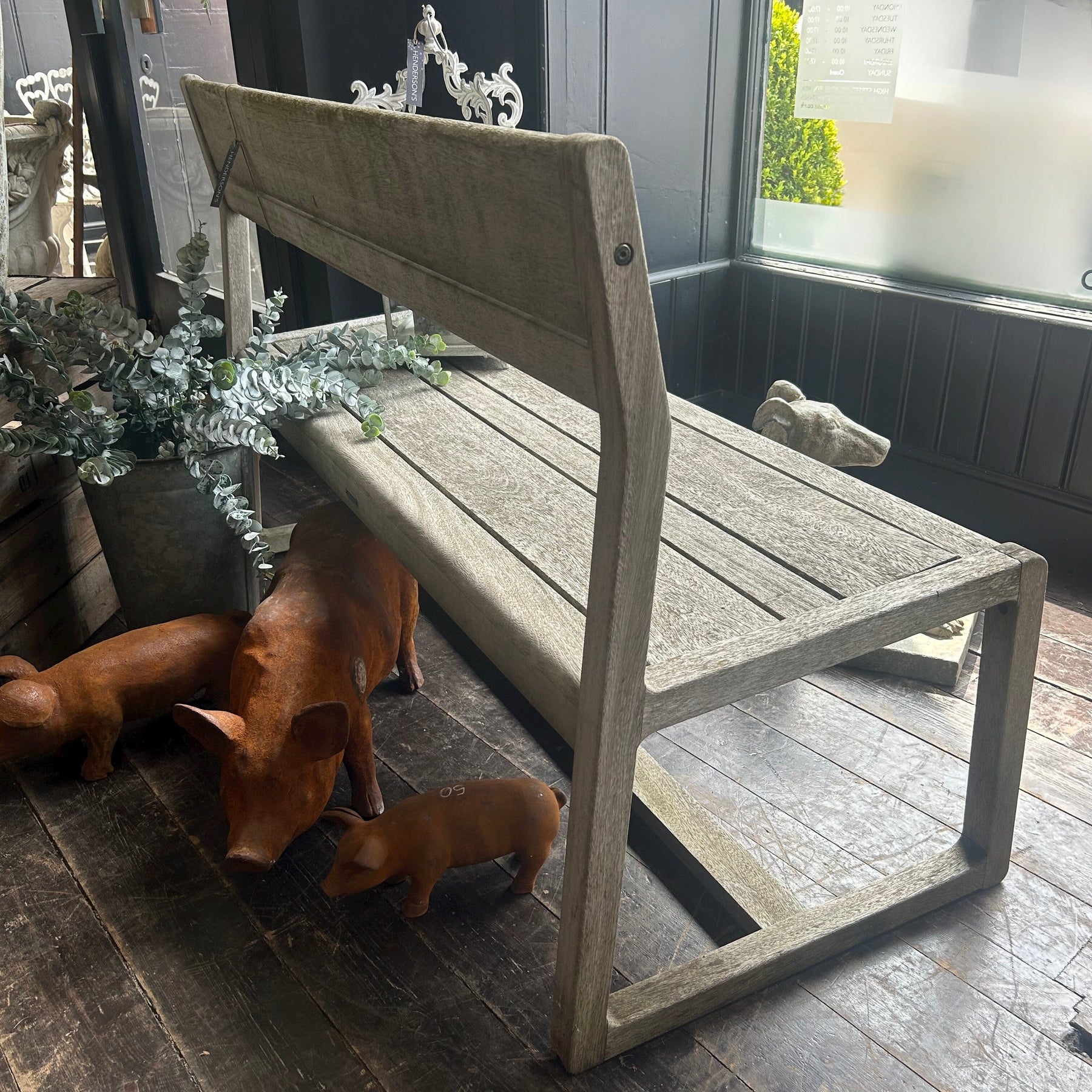 Furniture | Garden Benches | Furniture Sets | Henderson's